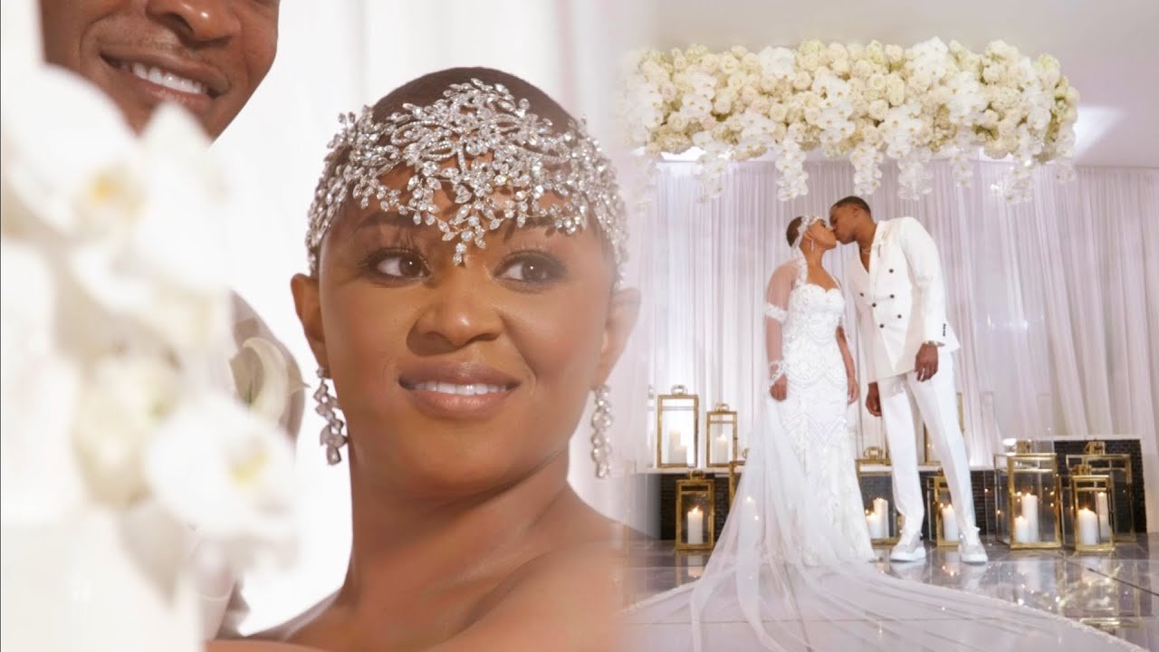 Couple Transformed Their House Into The Intimate Wedding Of Their ...